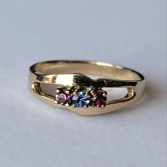 Vintage | Jewelry | Vintage Triple Floating Gemstone Gold Plated Ring ...